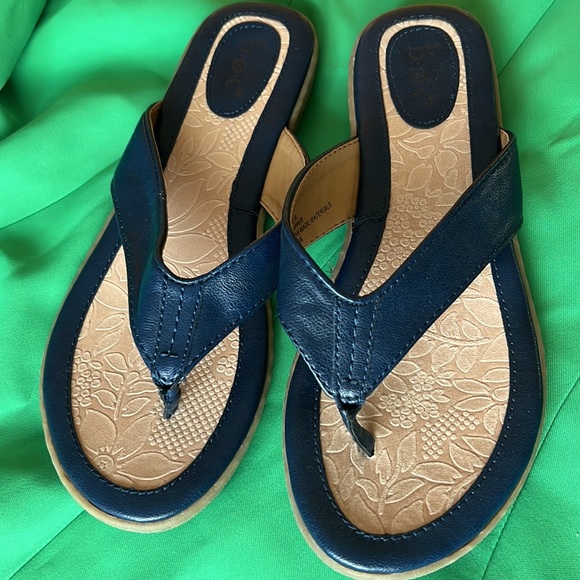 BOC Born | Shoes | Boc Born Concept Navy Thong Flip Flops Womens ...